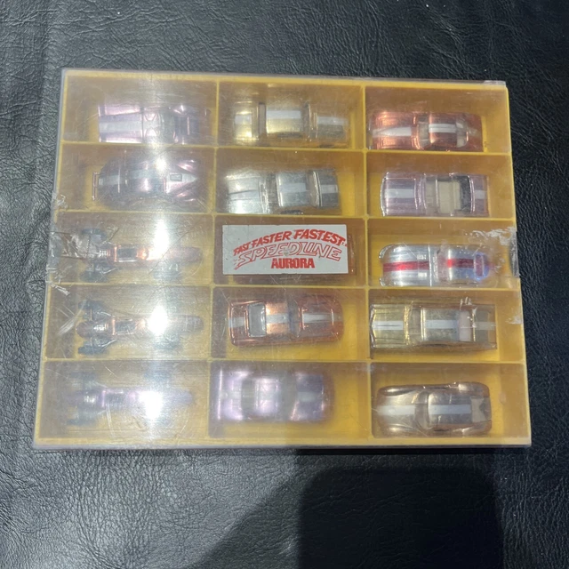 VINTAGE 1960’S AURORA Cigarbox Case W/ 12 Speedline Race Cars Jaguar ...