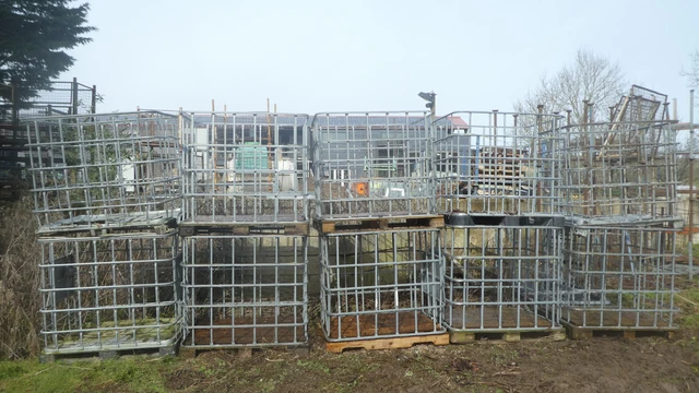 IBC STILLAGE CAGES. Log Stores, Timber drying £20.00 - PicClick UK