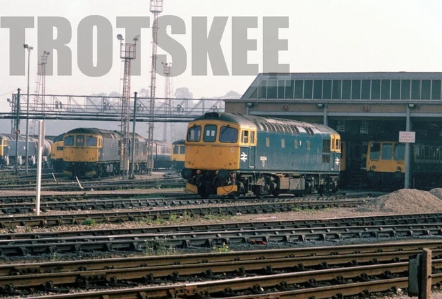 35MM COLOUR NEGATIVE BR British Rail Diesel Loco 33004 Class 33 c1985 £ ...