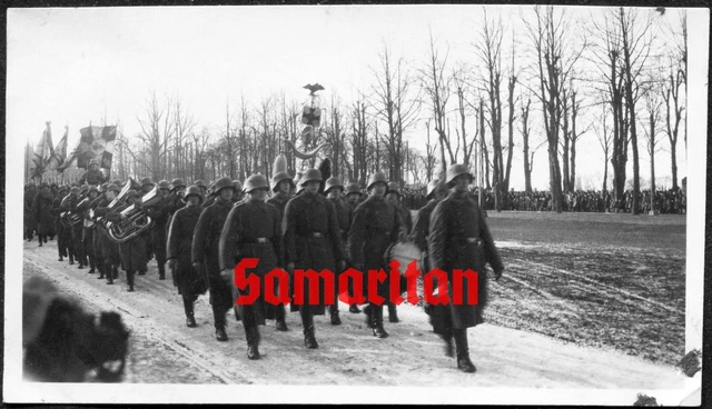 I11/28 WW2 ORIGINAL Photo Of German Wehrmacht Infantry Marching With ...