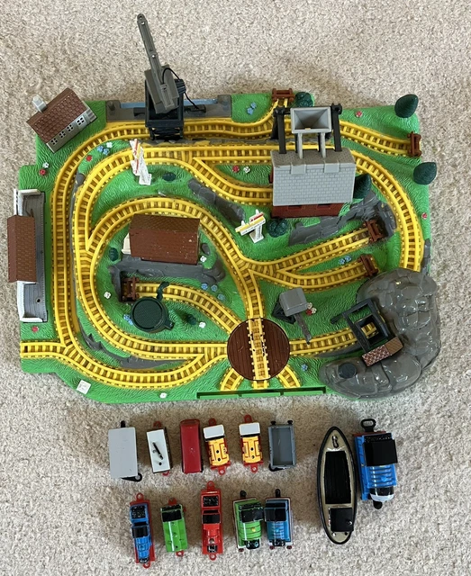 THOMAS THE TANK Engine Miniature Playset & 12 Vehicles - Vintage ...