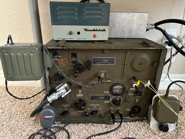 WORLD WAR II BC-654-A WW2 RECEIVER/TRANSMITTER & ham radio aka Collins ...