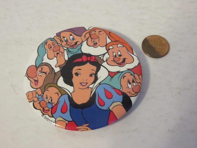 WALT DISNEY SNOW White & The Seven Dwarfs Disneyland Vintage Pin Button ...