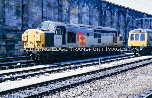 ORIGINAL RAILWAY SLIDE: Class 437 Diesel 37070 & DMU at Carlisle 1989 D ...