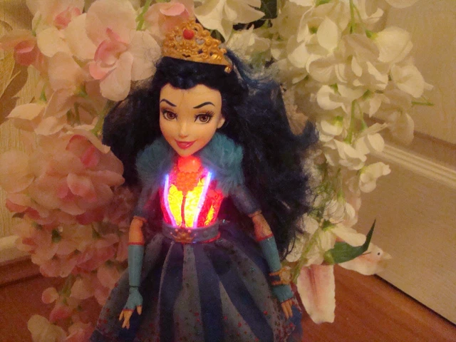 DISNEY DESCENDANTS DOLL Neon Lights Ball Evie Isle Of The Lost (Lights ...