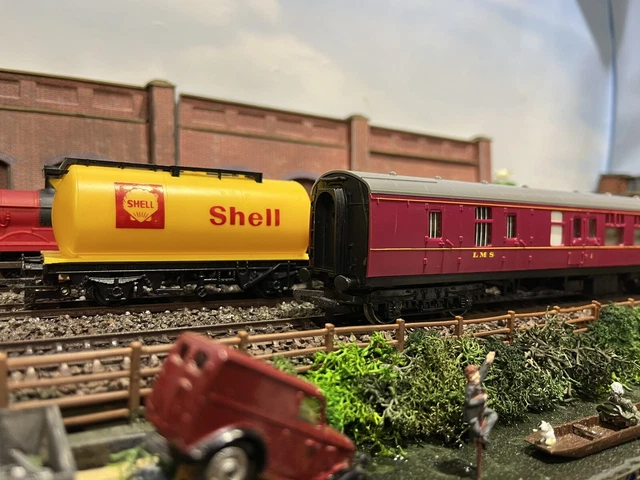 HORNBY R423 OO Gauge LMS Mk1 Brake & 1st Corridor Coach #5051 In Good ...