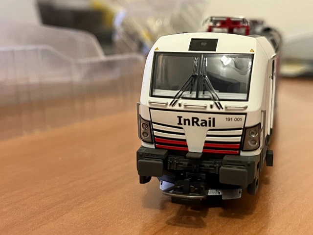 PIKO 59598 LOCOMOTIVA elettrica Vectron BR191, INRAIL Ep.VI digitale ...