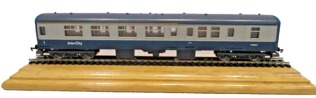 LIMA L305303 MK2B Brake Corridor 1st BFK in BR blue & grey - W16084 vgc ...