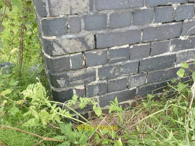 PHOTO 6X4 BENCH mark on Harby Station bridge On the north-east parapet ...
