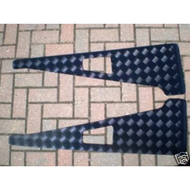 LAND ROVER DEFENDER wing top Checker Plate black BA113B £58.99 ...