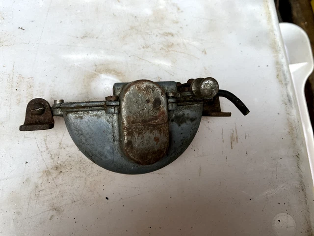 VINTAGE CLASSIC CAR 1940's 50's Trico Windscreen Wiper drive box £14.50 ...