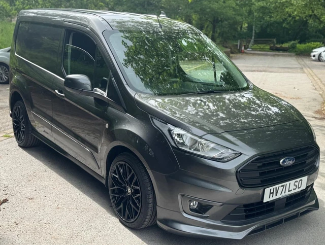 FORD TRANSIT CONNECT Limited In Magnetic Grey - Swb - 2021 (71 Reg ...