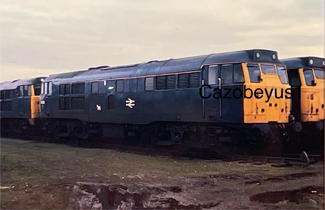 35MM ORIGINAL TRAIN Class 31 31420 & Others Dated 1980s OCT173 £3.79 ...