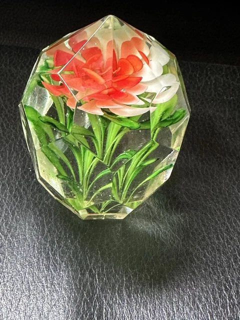 VINTAGE FACETED GLASS Paperweight – Encased Red & White Flower £28.00 ...