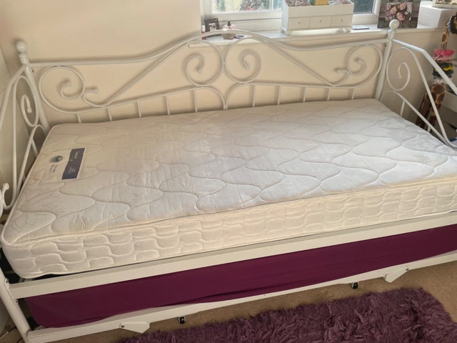 WHITE METAL FRAME single bed with pull out bed £52.72 - PicClick UK