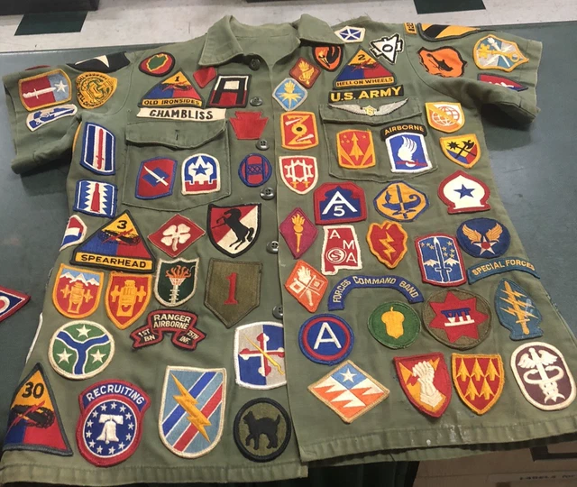 VINTAGE WWII US Army Military Jacket SSI Patches Airborne Ranger ...