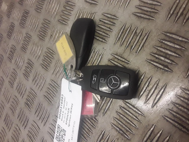 MERCEDES BENZ SPRINTER Mk3 907/910 2018-2025 Ignition With Key White £ ...