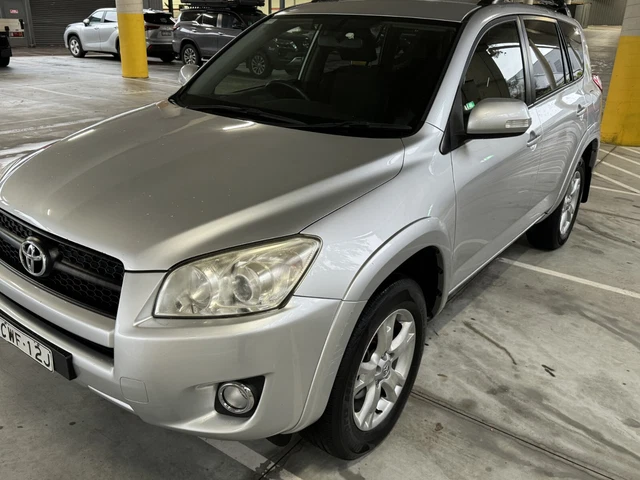 TOYOTA RAV-4 2012 Cruiser Auto 2.4L Suv 4X2 Super Clean Inside & Out ...