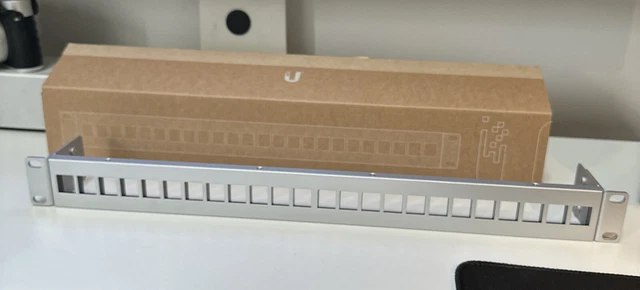UBIQUITI UNIFI RACK Mount Patch Panel UACC 24 Port £50.00 - PicClick UK