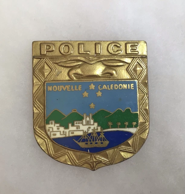 POLICE NATIONALE -INSIGNE (obsolète +10ans) POLICE NOUVELLE CALEDONIE ...
