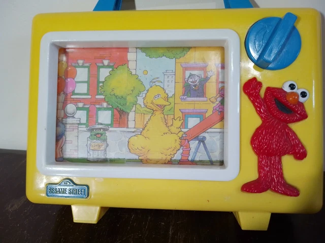 VINTAGE TYCO SESAME Street Elmo wind up musical TV "Come and Play ...