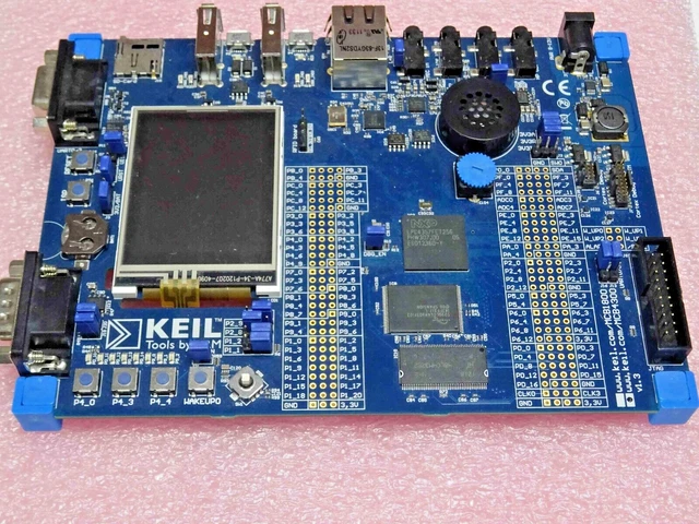 MCB4300 EVALUATION BOARD ~ Carte d'évaluation MCB4300 v1.3 Keil (K7 ...