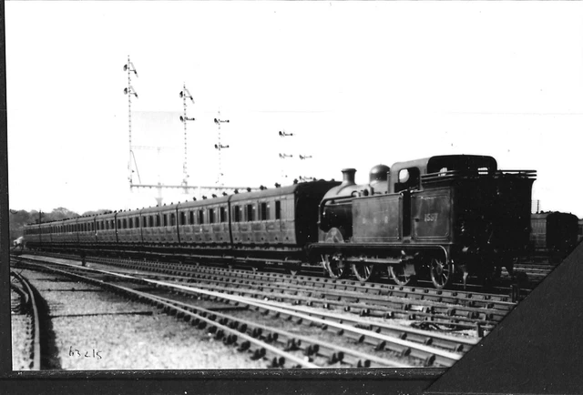 GREAT NORTHERN RAILWAY - 0-6-2T Loco. No. 1557 - Vintage Image - L6672 ...