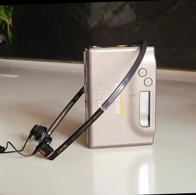 GOLD SONY WALKMAN Radio Cassette WM-F701C Dolby B+C fully working ...