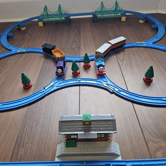 TOMY THOMAS THE Tank Engine Trackmaster Track Train set Wellsworth ...