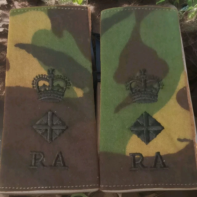 ROYAL ARTILLERYLT COLONEL Rank Slides Epaulettes £5.00 - PicClick UK