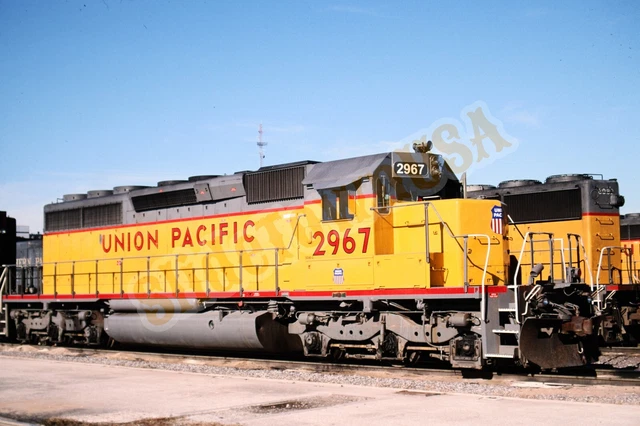 VTG 1998 TRAIN Slide 2967 UP Union Pacific Engine Kansas City MO X3C132 ...