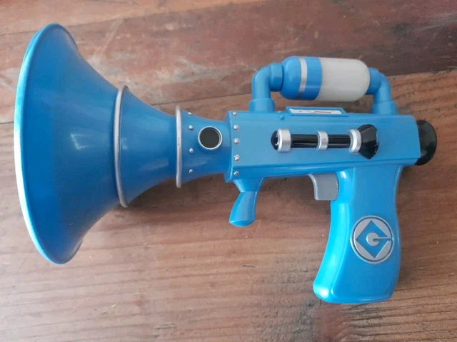 MINIONS FART GUN Blaster Megaphone Despicable Me Lights & Sounds ...