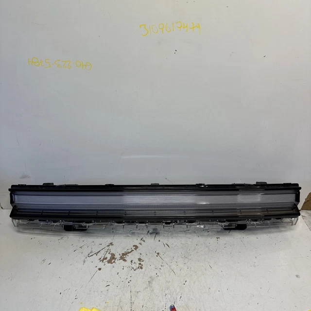 2025 - 2026 Rivian R1T R1S Front Center Light Used Oem NEW MODEL ...