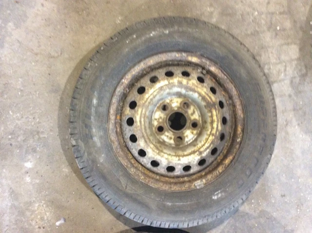VW T4 VOLKSWAGEN Transporter 1996- Round Hole Steel Wheel 1957015 Tyre ...