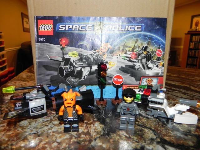 LEGO SPACE POLICE #5970 Freeze Ray Frenzy avec 2 figurines ! Pas de ...