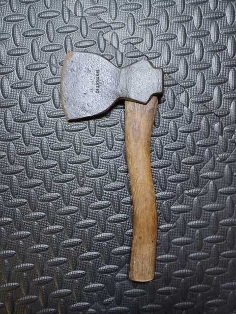 VINTAGE KENT PATTERN Hatchet, Hand Axe, Stamped The Domestic £19.00 ...