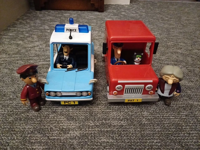 POSTMAN PAT TOYS Bundle Postman Pat Van & Police Car With 4 Figures £9. ...