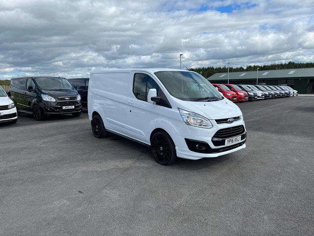 FORD TRANSIT CUSTOM Sport Swb 2.2 Tdci 170 Sport Van White ***Vat ...