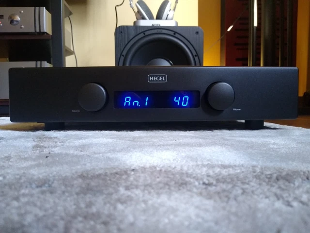 HEGEL H80 INTEGRATED Amplifier - Perfect Condition with Original Box £ ...
