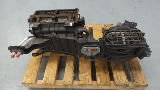 HOLDEN COMMODORE HEATER Core/Box Ve, Climate Control, Dual Zone Type ...