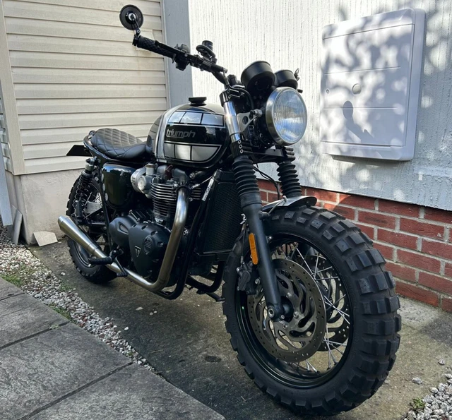 TRIUMPH BONNEVILLE T120 custom tracker , Triumph Motorbike mint ...