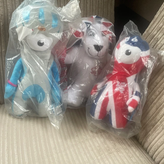 PRIDE THE LION 12” / Wenlock Union Flag 10” / Manderville 12”Plush Toys ...