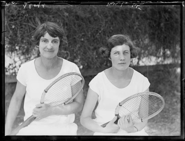 MRS LLOYD AND Mrs Utz holding tennis racquets NSW 1920 OLD PHOTO $8.50 ...