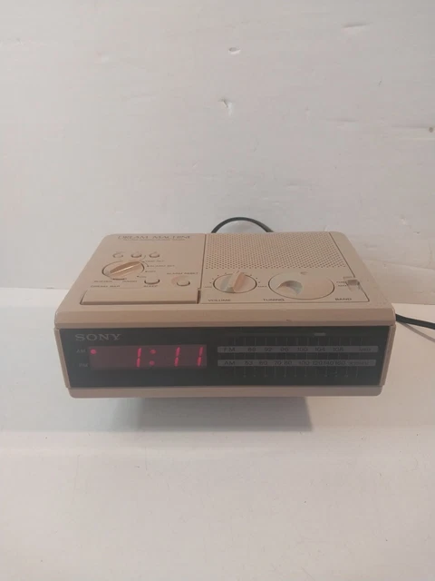 VINTAGE SONY DREAM Machine Model ICF-C2W Digital Clock Radio FM/AM ...