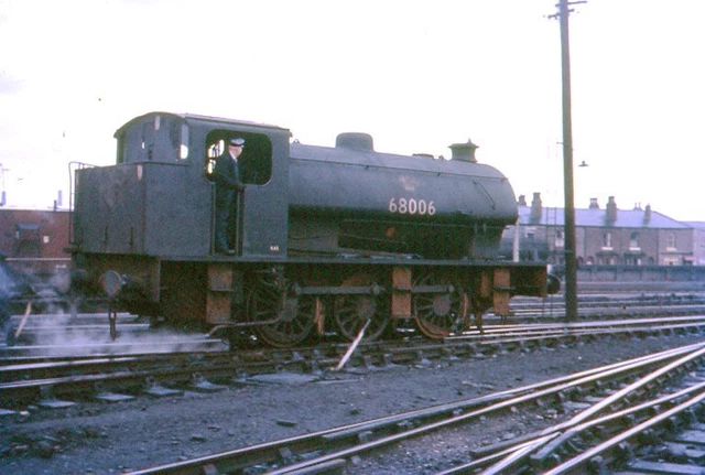 ORIGINAL COLOUR SLIDE of 68006 ER J94 class steam loco £1.99 - PicClick UK