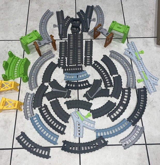 THOMAS THE TANK Engine Trackmaster Track Bundle Random 6 Com Post £15. ...