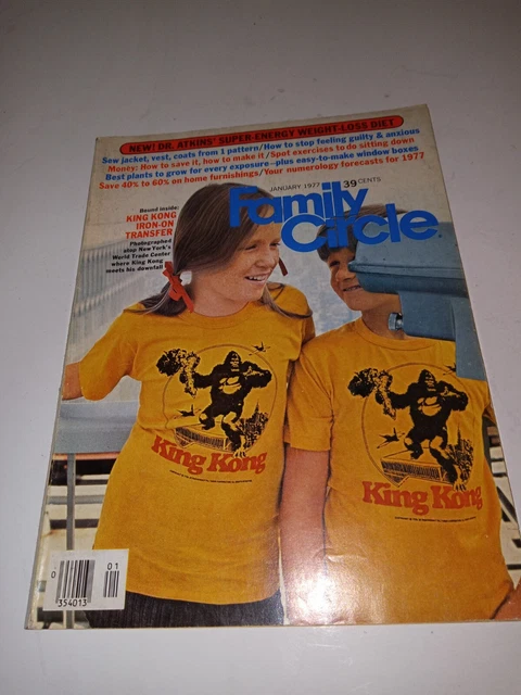 FAMILY CIRCLE MAGAZINE January 1977 King Kong World Trade Center Dr ...