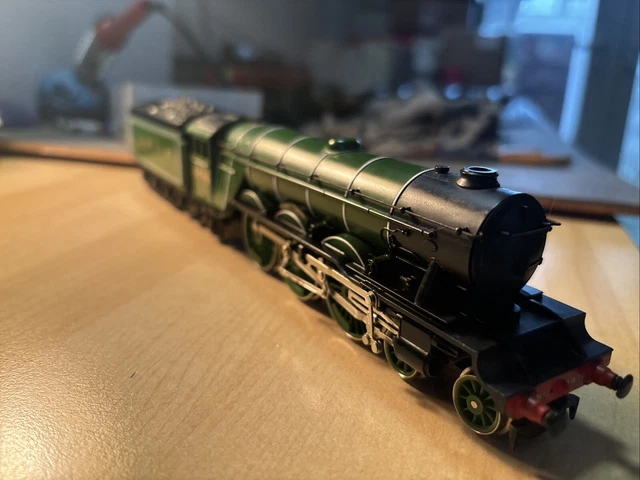 HORNBY LNER 4476 “Royal Lancer” In Apple Green OO Gauge £15.55 ...