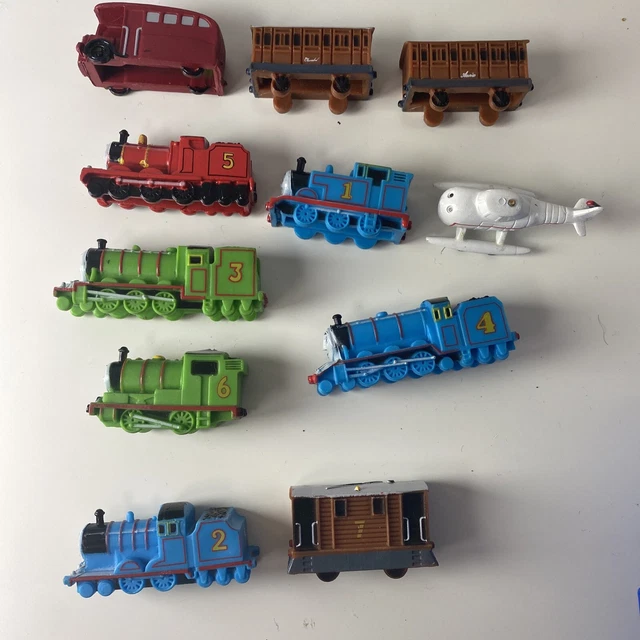 THOMAS THE TANK Engine & Friends, 11 Miniture plastic model trains Used ...