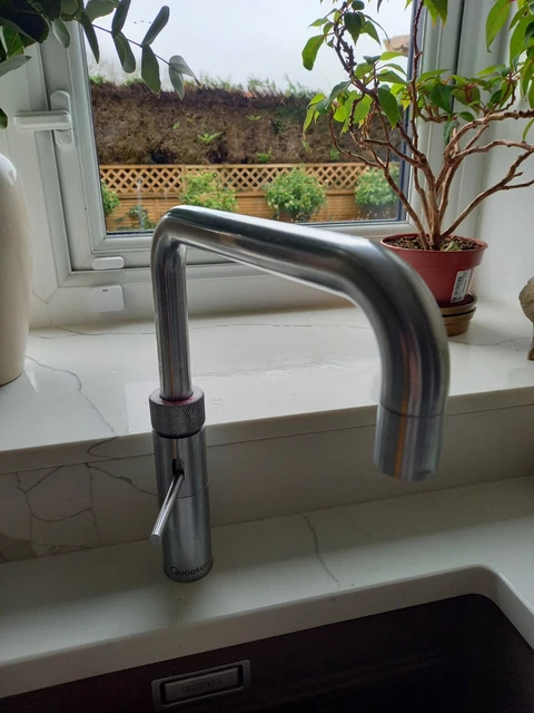 QUOOKER PRO3 VAQ Boiling Water Tap And Tank With Instruction Booklets £ ...